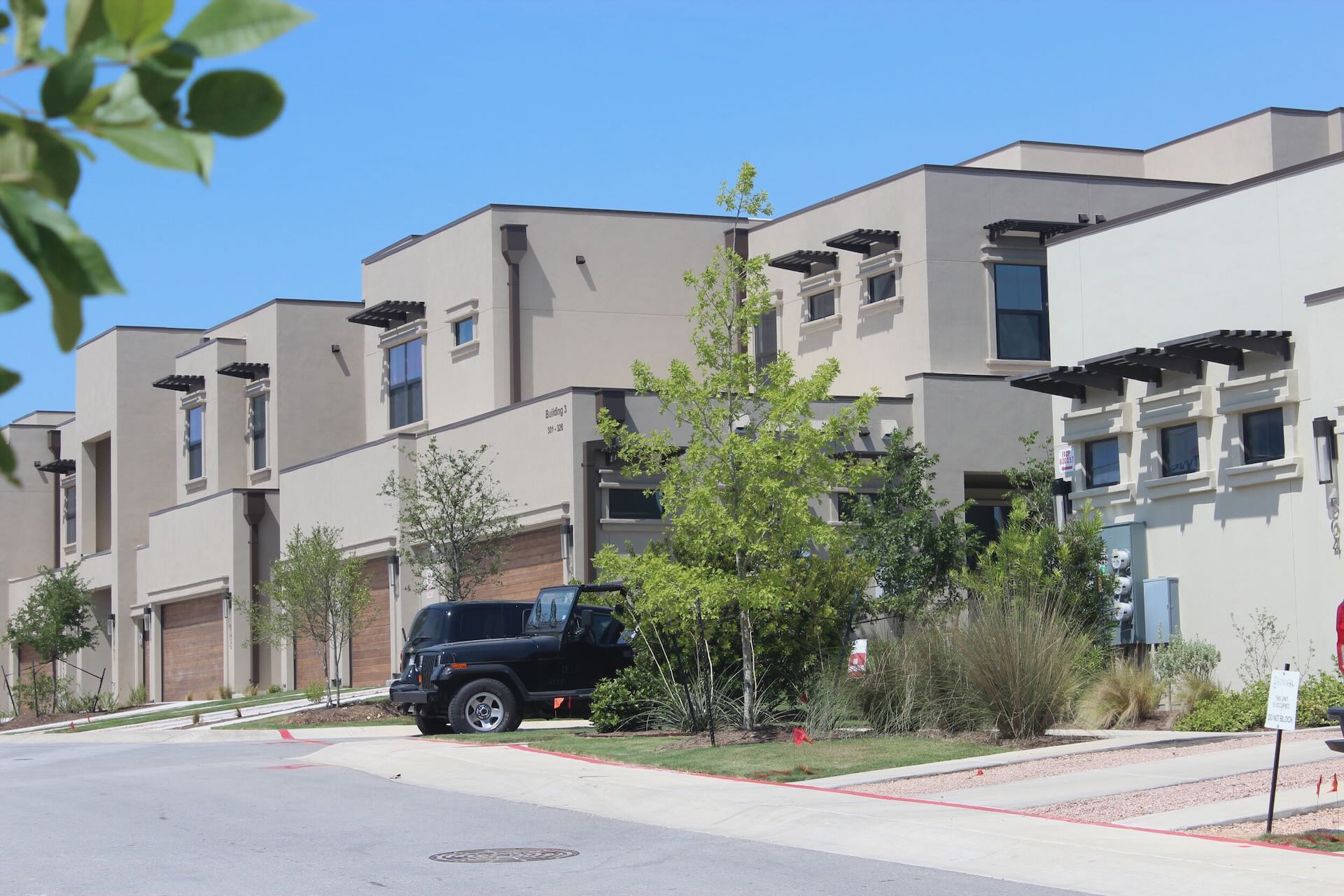 The Enclave at Escondera - Evolve Architects